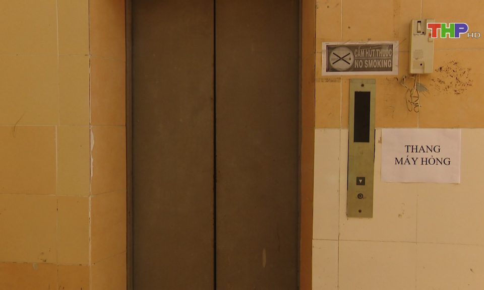 Thang máy bị hỏng ảnh hưởng đến đời sống người dân - Báo và Phát thanh, truyền hình Hải Phòng
