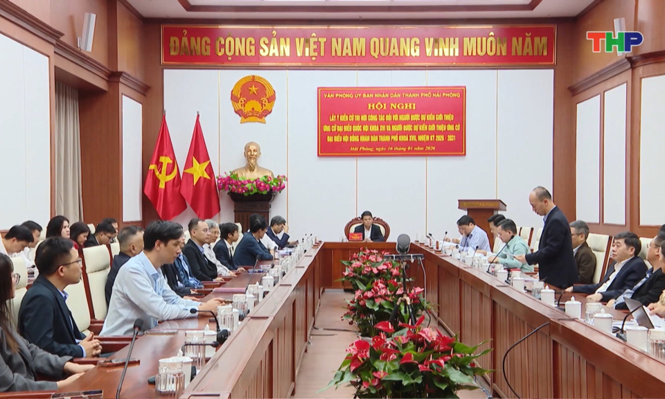 Lấy ý kiến cử tri nơi công tác đối với người được giới thiệu ứng cử đại ...